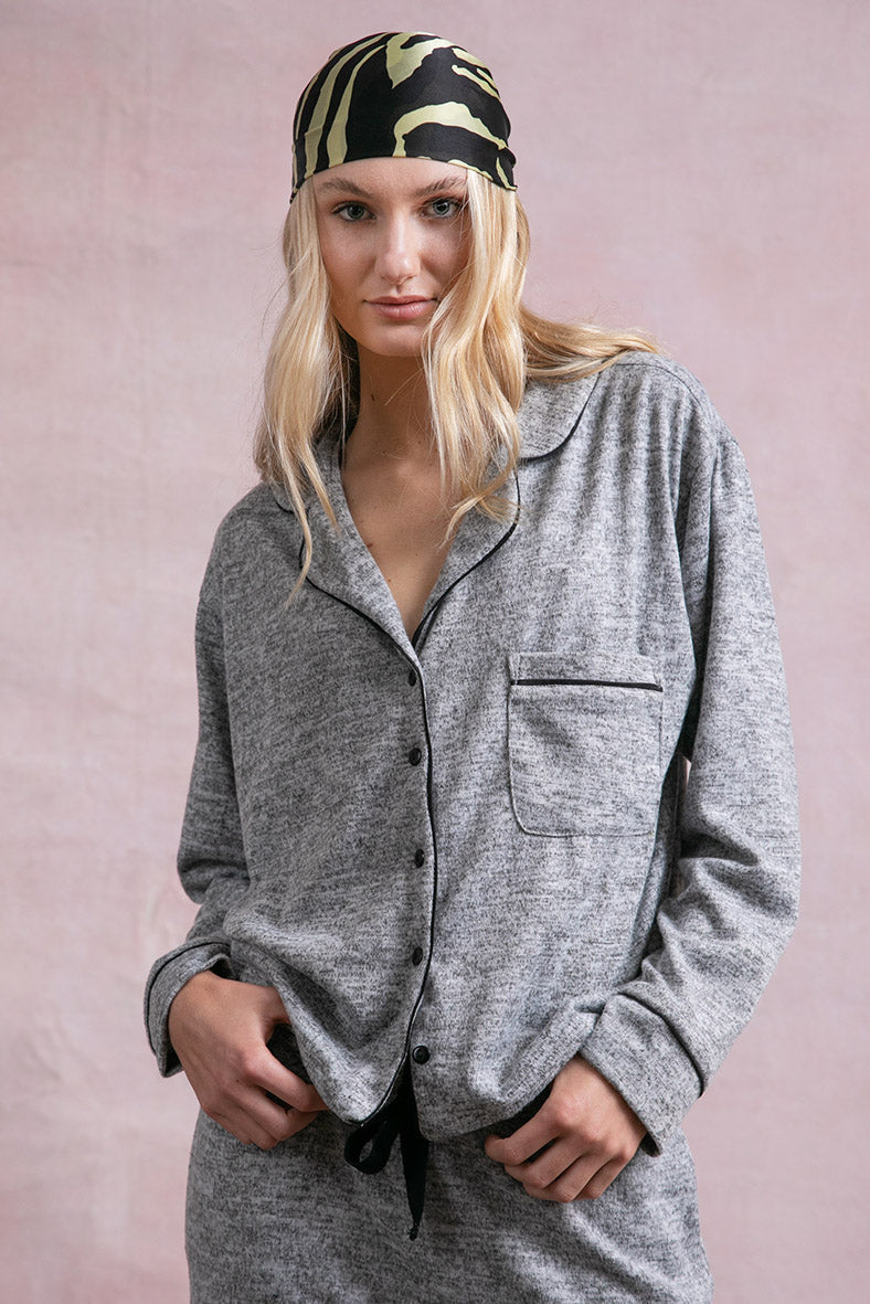 Conjunto Pijama Camisero Gris – Maskki