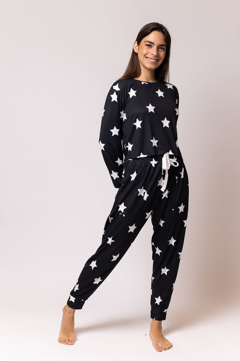 Conjunto Pijama Negra Estrellas – Maskki